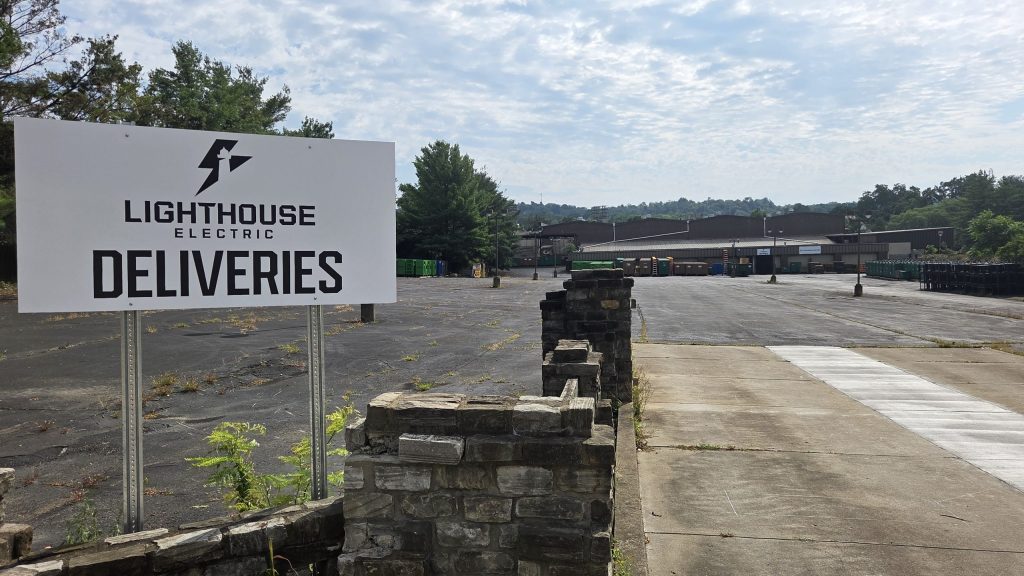 Lighthouse Electric opens new plant at former Brockway Glass site in ...